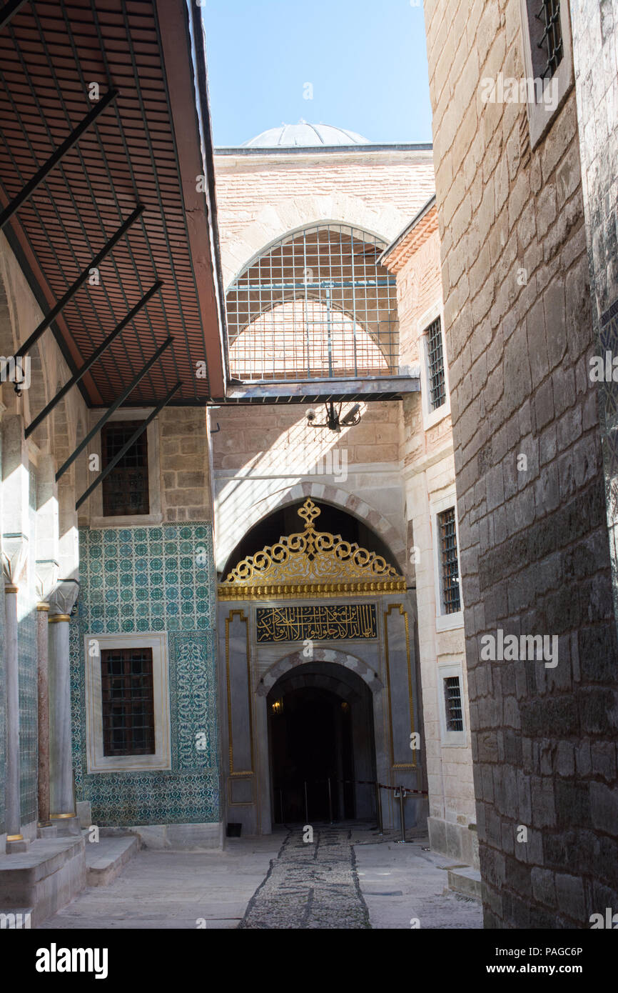 Artwork of traditional Ottoman Sultans Tugra Stock Photo - Alamy