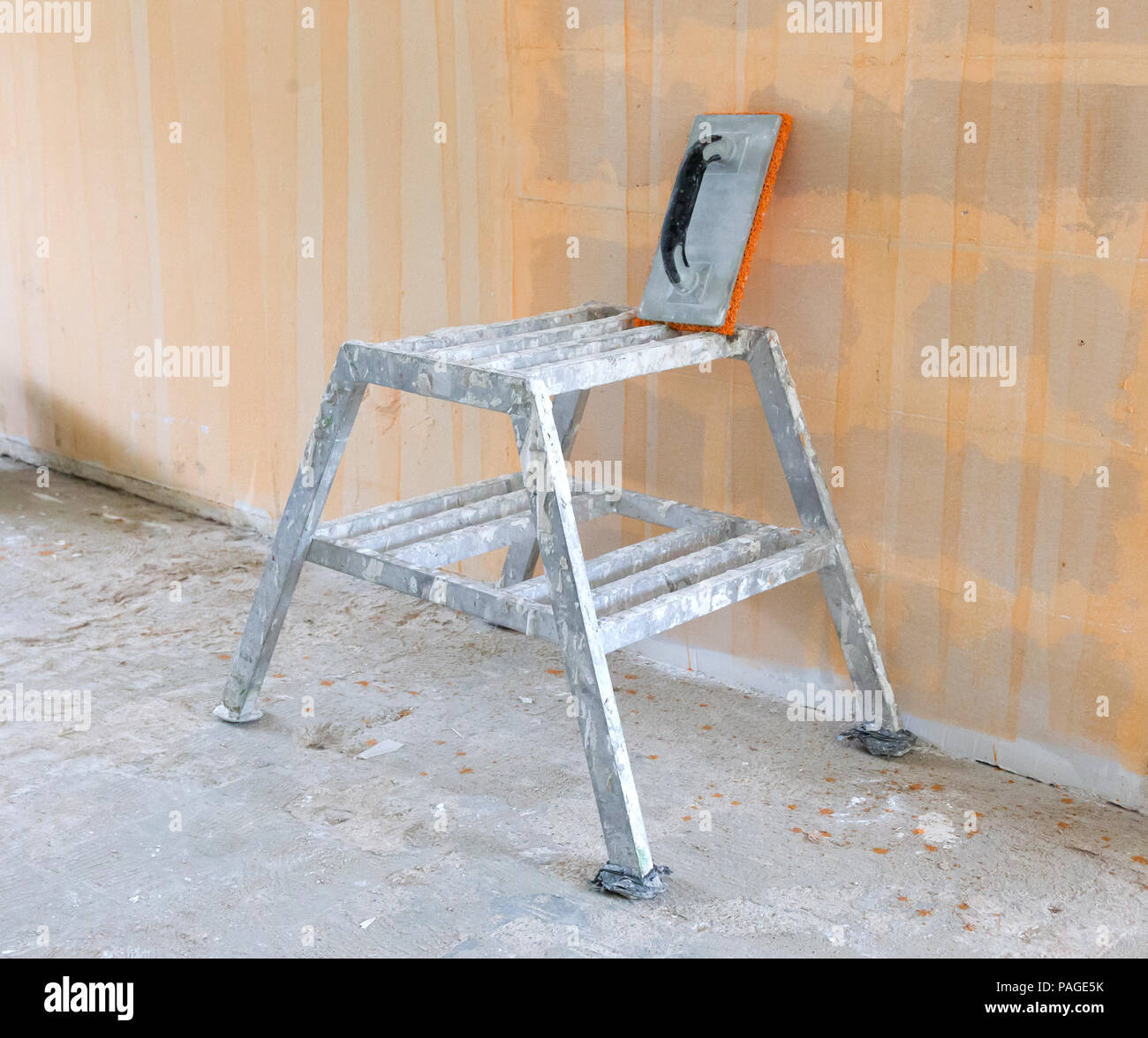 Worker tools - Small steps and a sponge used for plastering Stock Photo ...