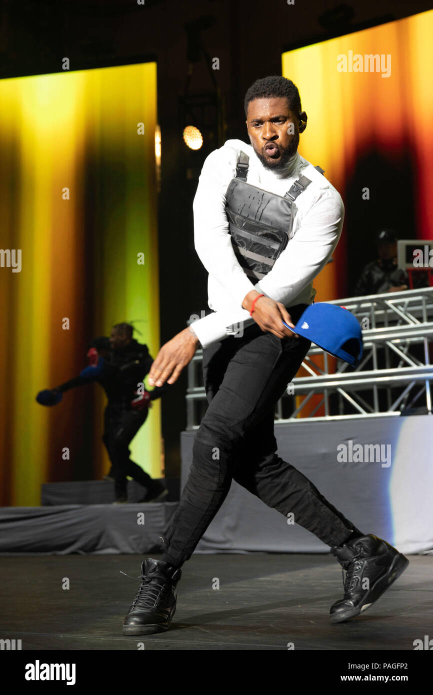 Chicago, Illinois, USA. 21st July, 2018. Singer USHER (USHER RAYMOND IV ...