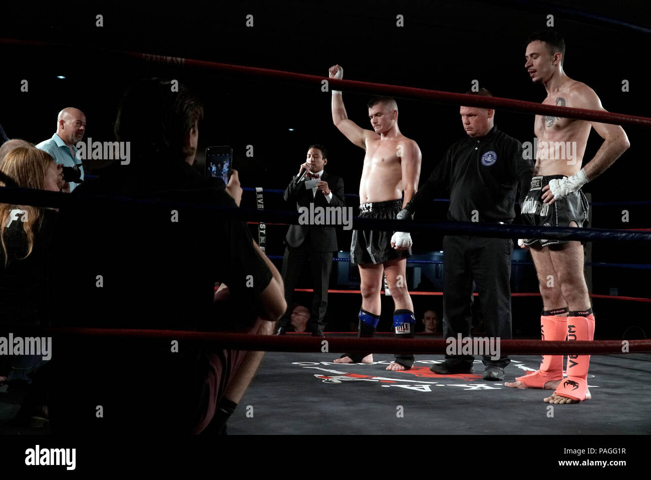 Boxing judges hi-res stock photography and images - Alamy