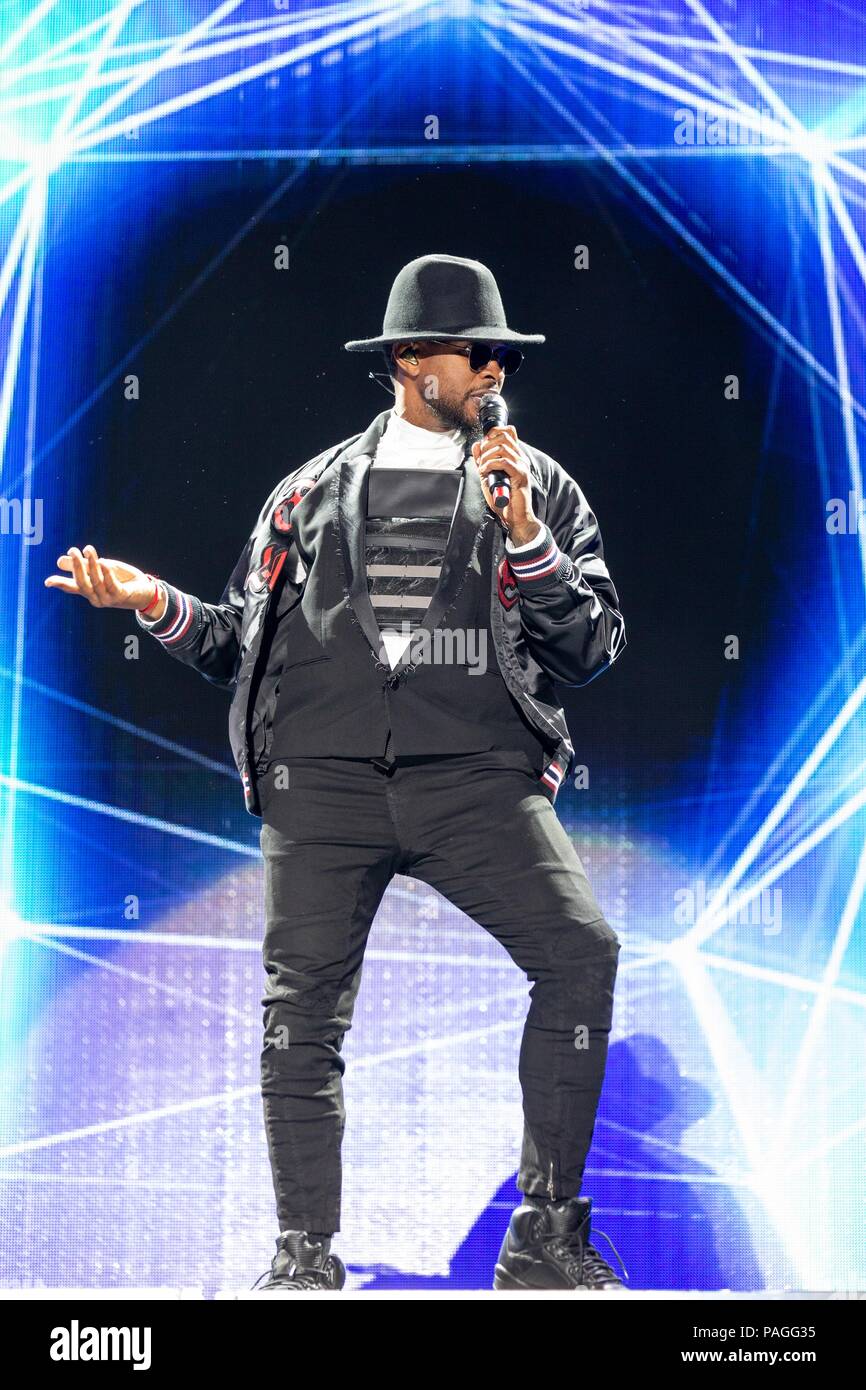 Chicago, Illinois, USA. 21st July, 2018. Singer USHER (USHER RAYMOND IV ...