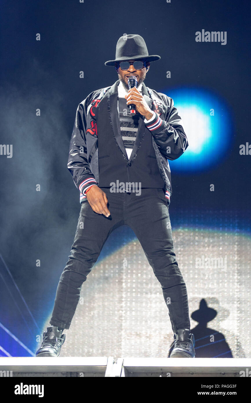 Chicago, Illinois, USA. 21st July, 2018. Singer USHER (USHER RAYMOND IV ...