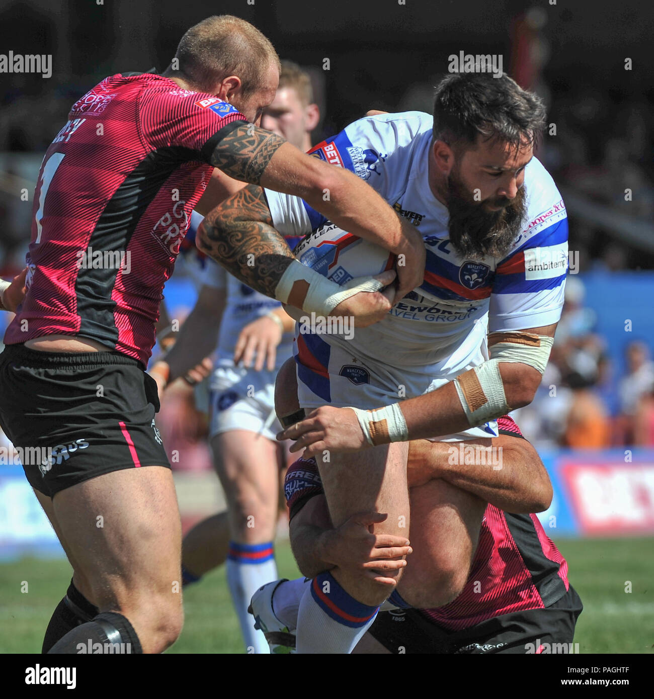 Wakefield trinity home kit hi-res stock photography and images - Alamy