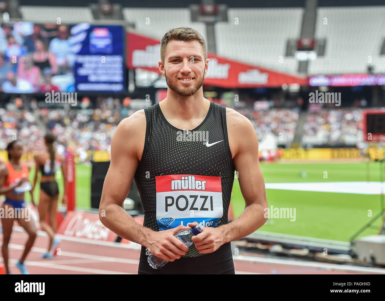 400m mens hi-res stock photography and images - Alamy