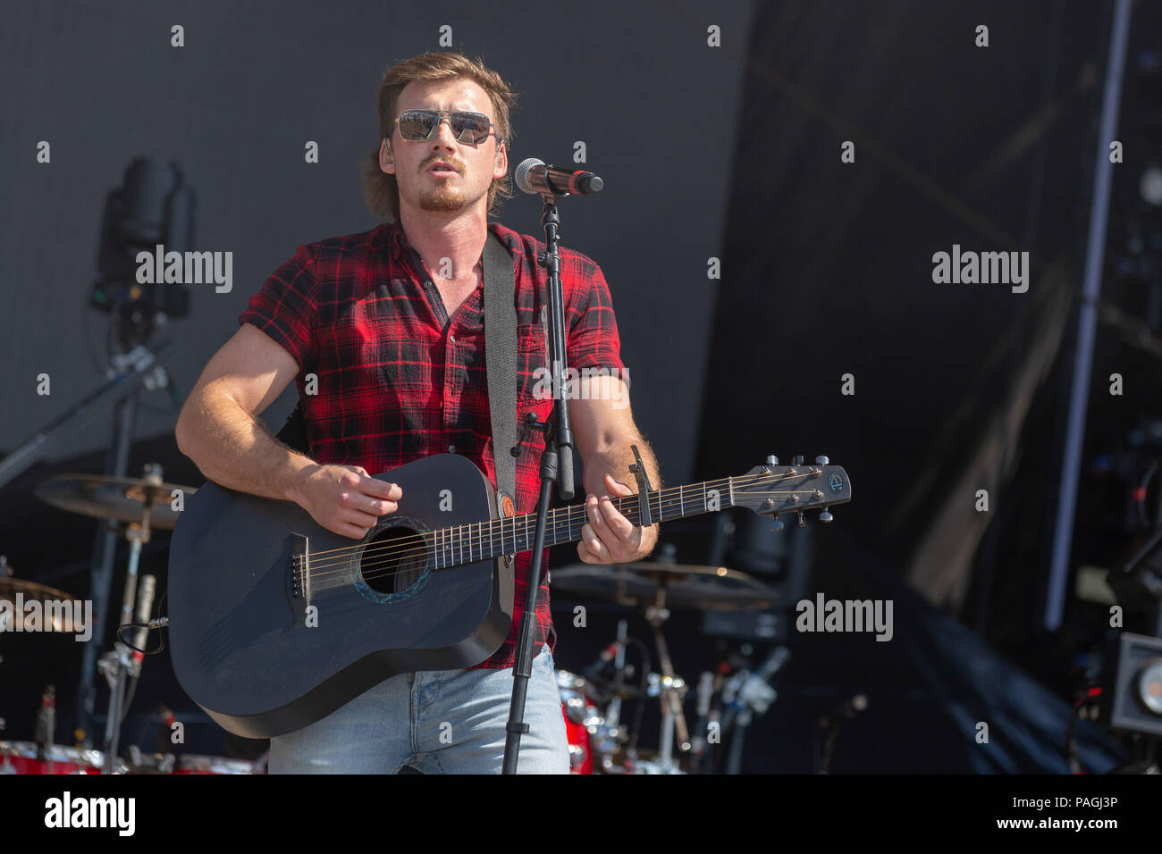 Morgan wallen concert hi-res stock photography and images - Alamy