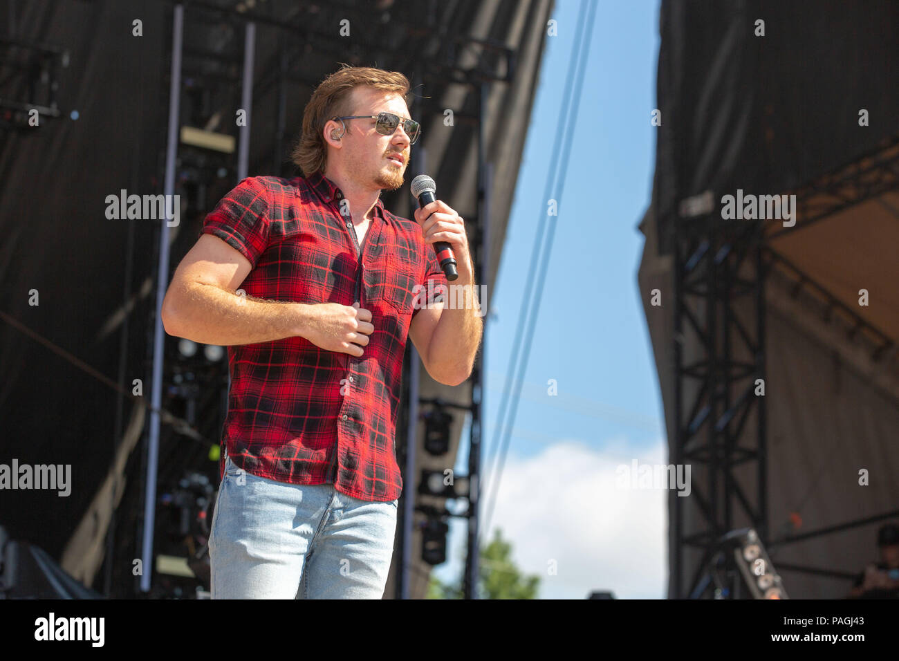 Morgan wallen concert hi-res stock photography and images - Alamy