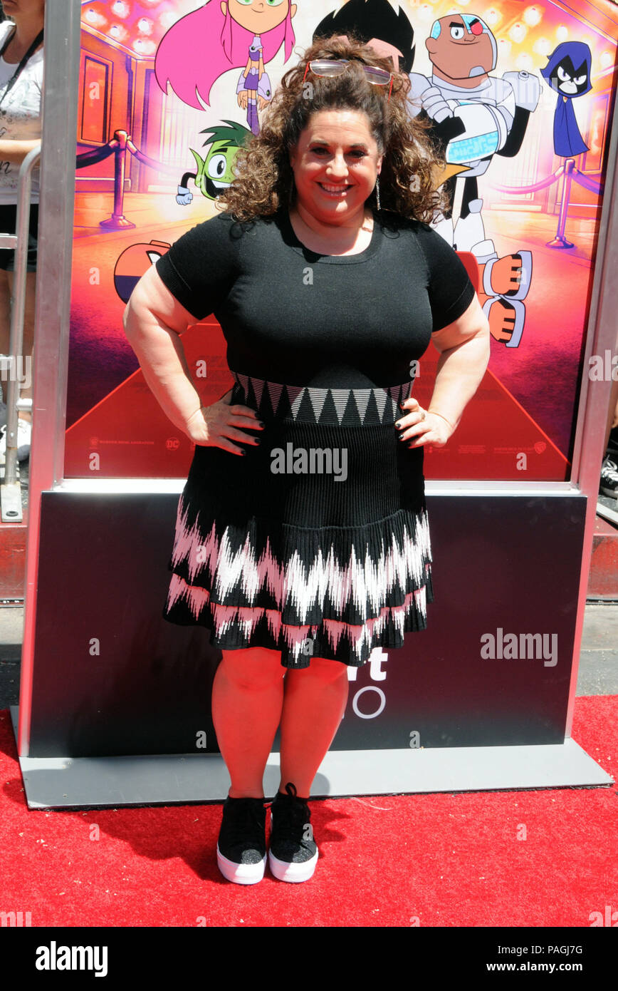 HOLLYWOOD, CA - JULY 22: Actress Marissa Jaret WInokur attends Warner ...