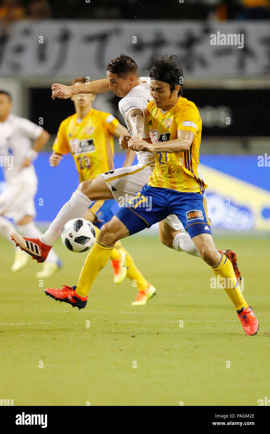 Best Amenity Stadium, Saga, Japan. 22nd July, 2018. (L-R) Fernando Torres (Sagan), Kazuki Oiwa ...