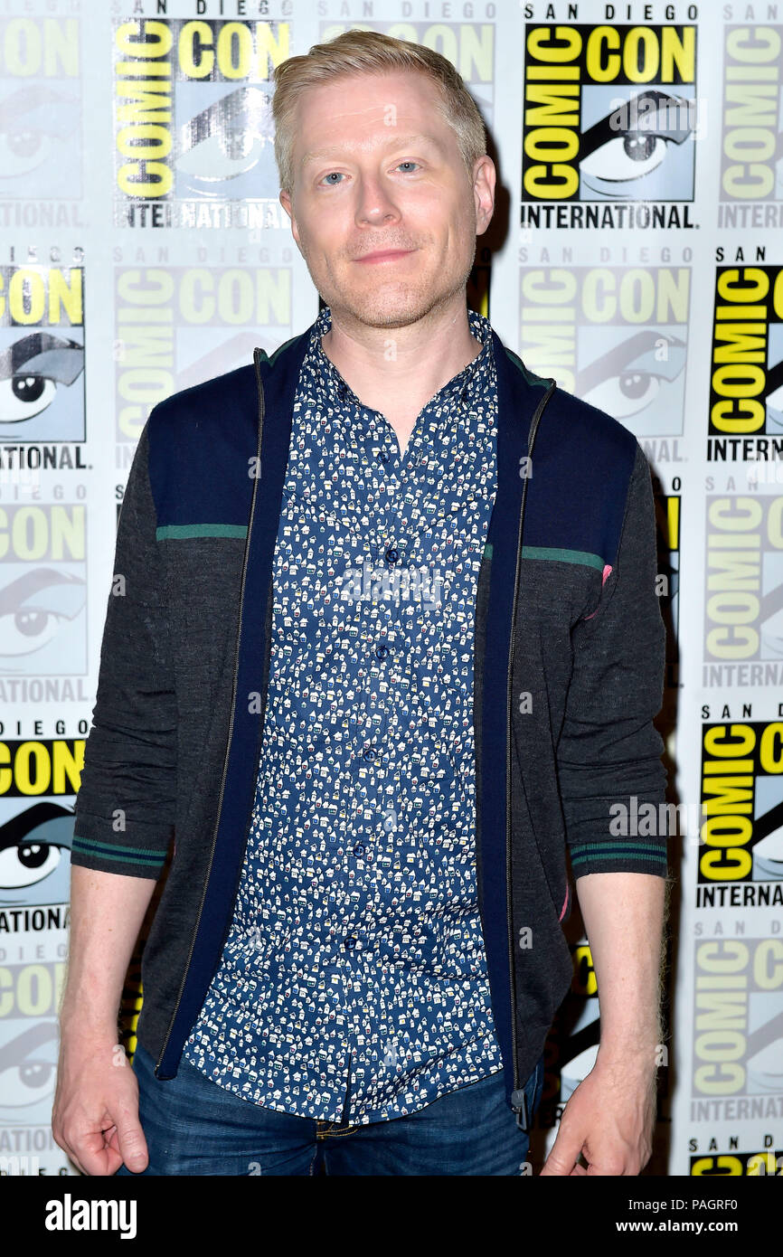 Anthony Rapp Rodney To