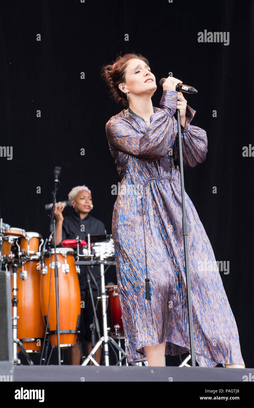 Jessica ware hi-res stock photography and images - Alamy