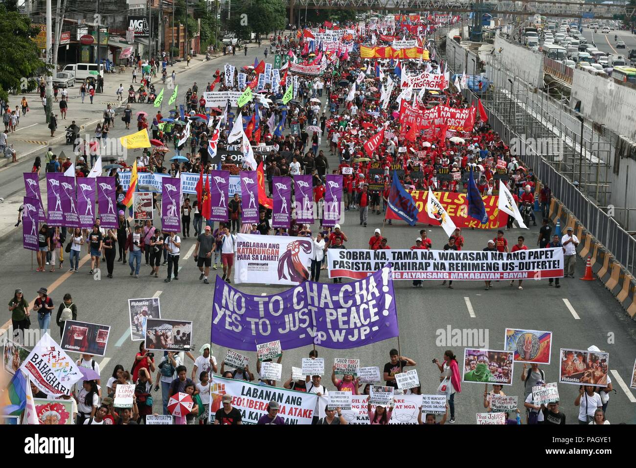 Commonwealth avenue manila hi-res stock photography and images - Alamy