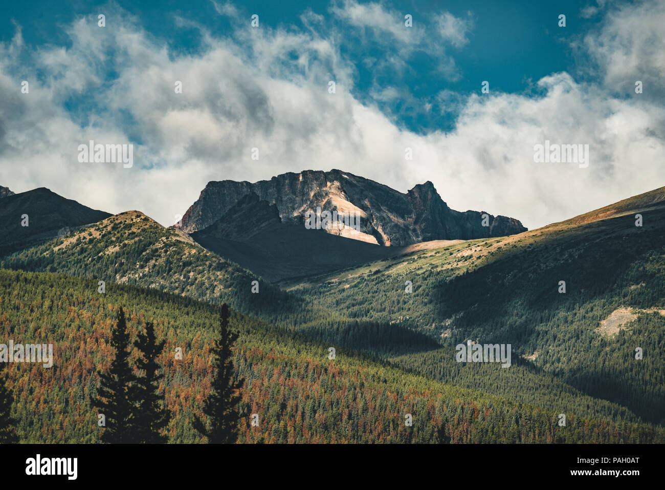 Pyramidmountain hi-res stock photography and images - Alamy