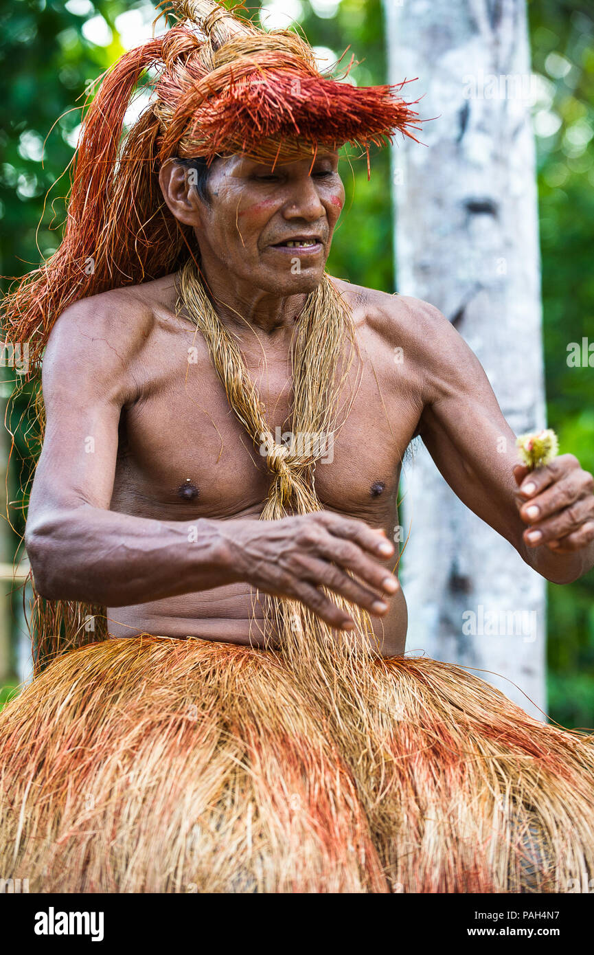 Amazonian tribe colombia hi-res stock photography and images - Alamy