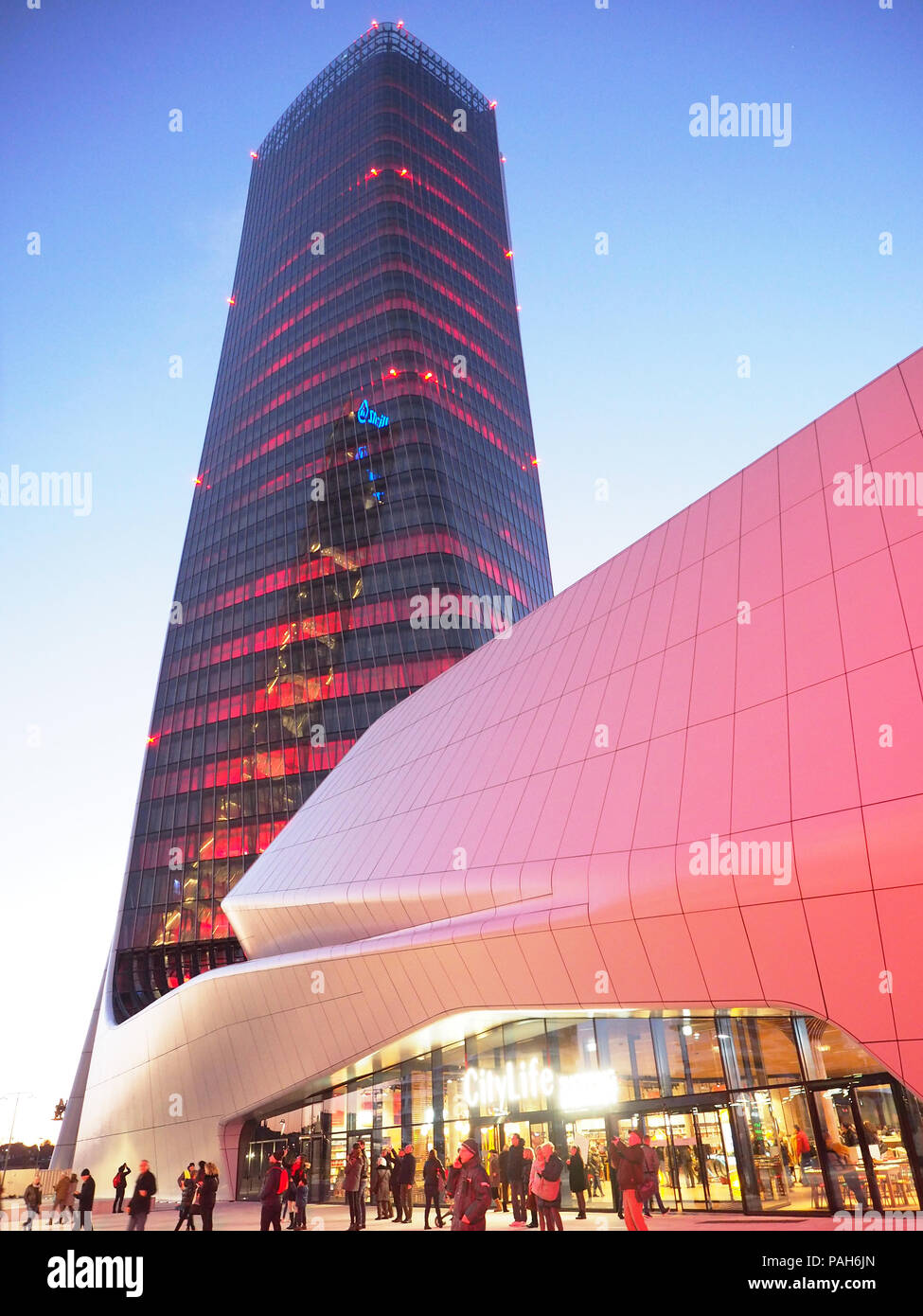 Generali skyscraper hi-res stock photography and images - Alamy