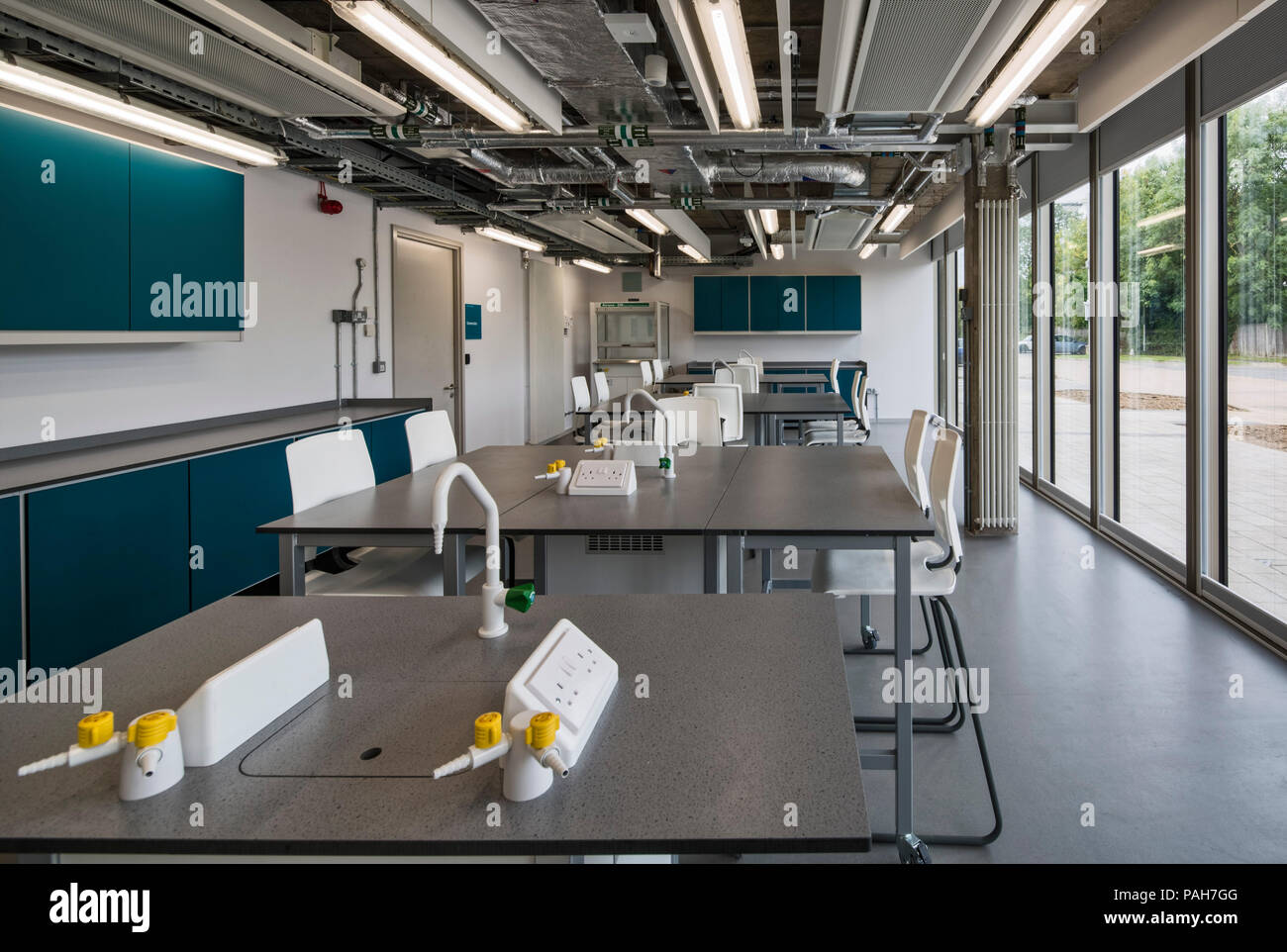 Brunel university building hi-res stock photography and images - Alamy
