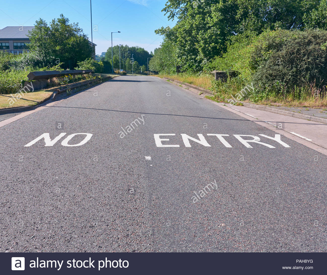British Road Markings Stock Photos & British Road Markings Stock Images ...