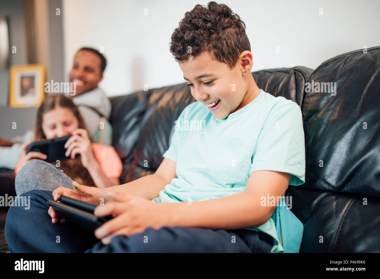 Handheld computer console hi-res stock photography and images - Alamy