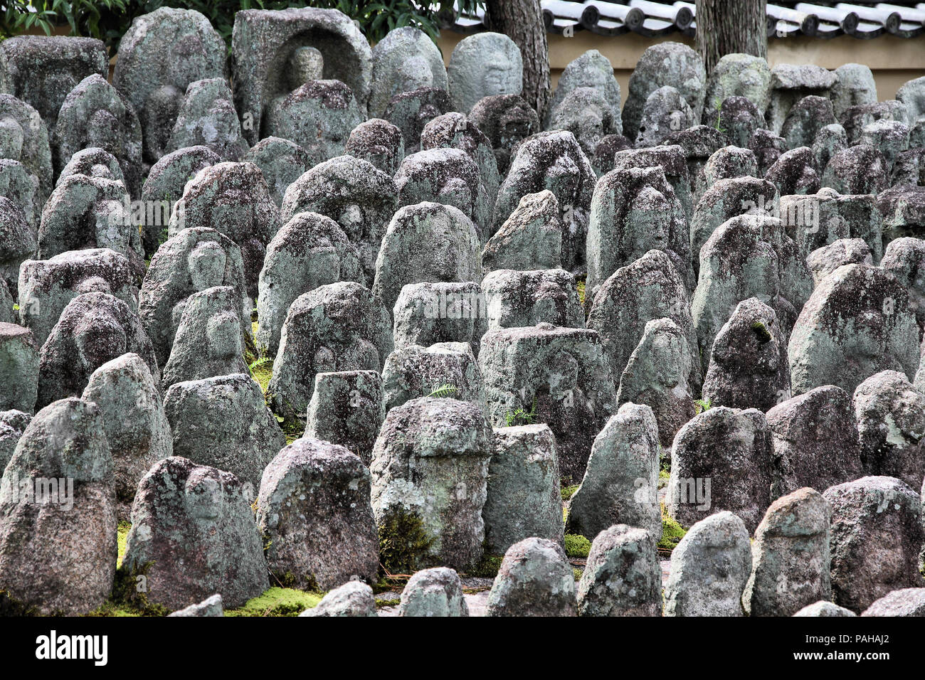Kyoto, Japan - small jizo statues at famous Daitokuji (Daitoku-ji ...