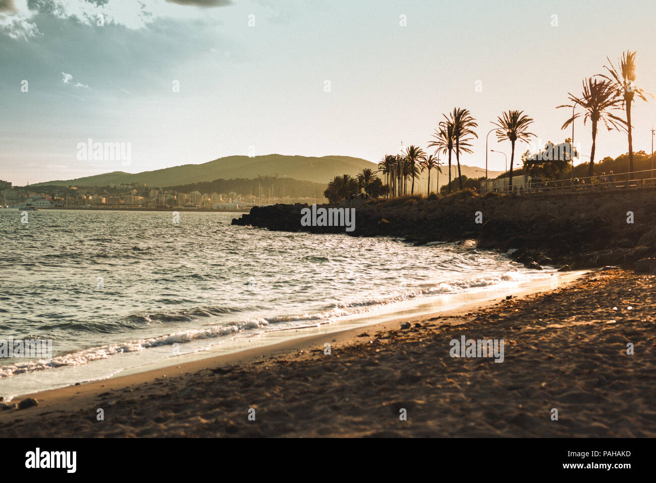 palma de mallorca beach sunset Stock Photo - Alamy