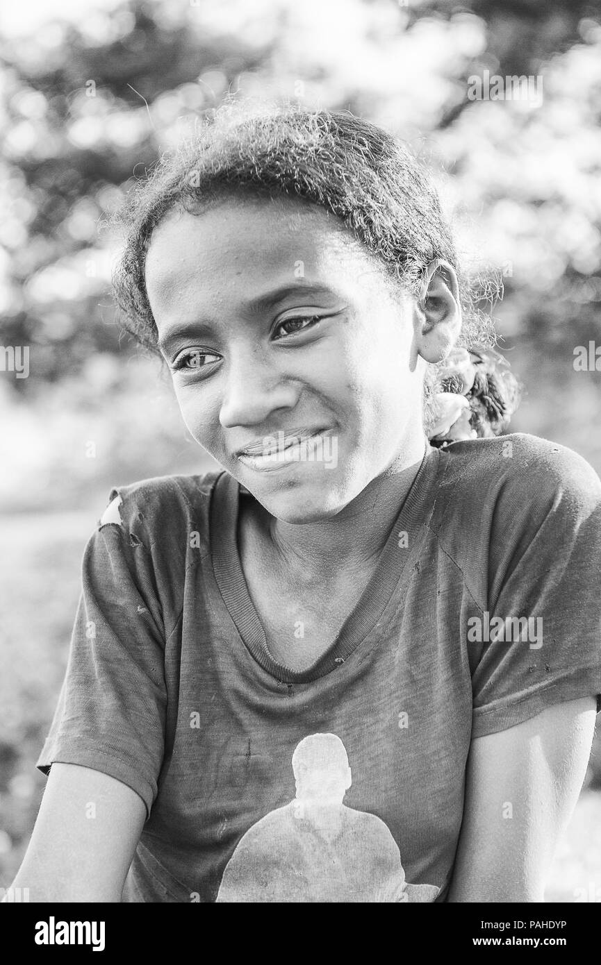 Children angolan smiling hi-res stock photography and images - Alamy