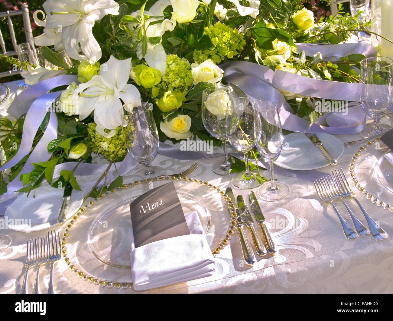 ALFRESCO LUXURY TABLE SETTING MENU Luxury alfresco table menu place ...