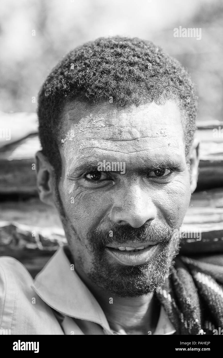 African tribe man smile Black and White Stock Photos & Images - Alamy