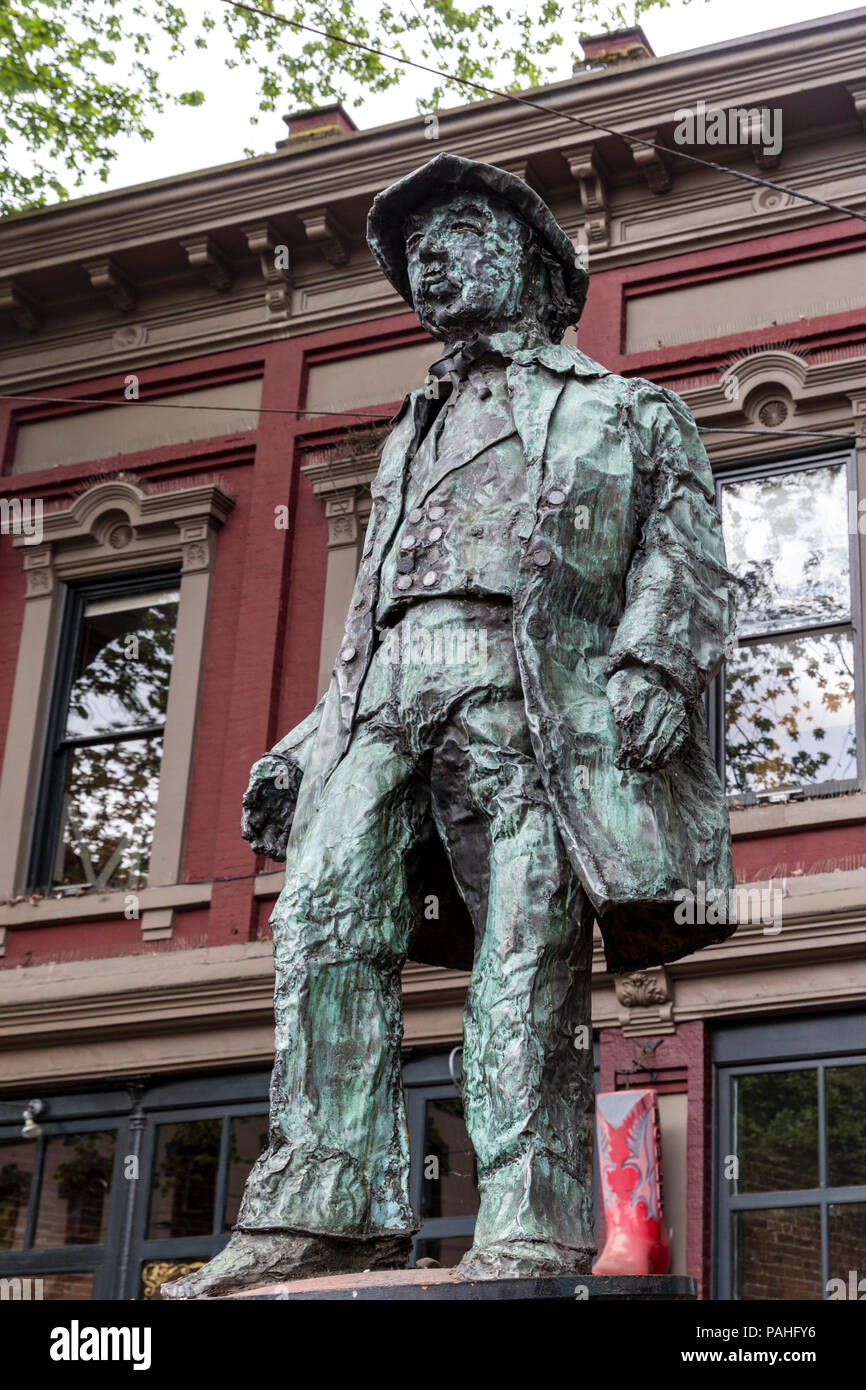 Gassy Jack statue, Maple Tree Square, Gastown, Vancouver, British ...