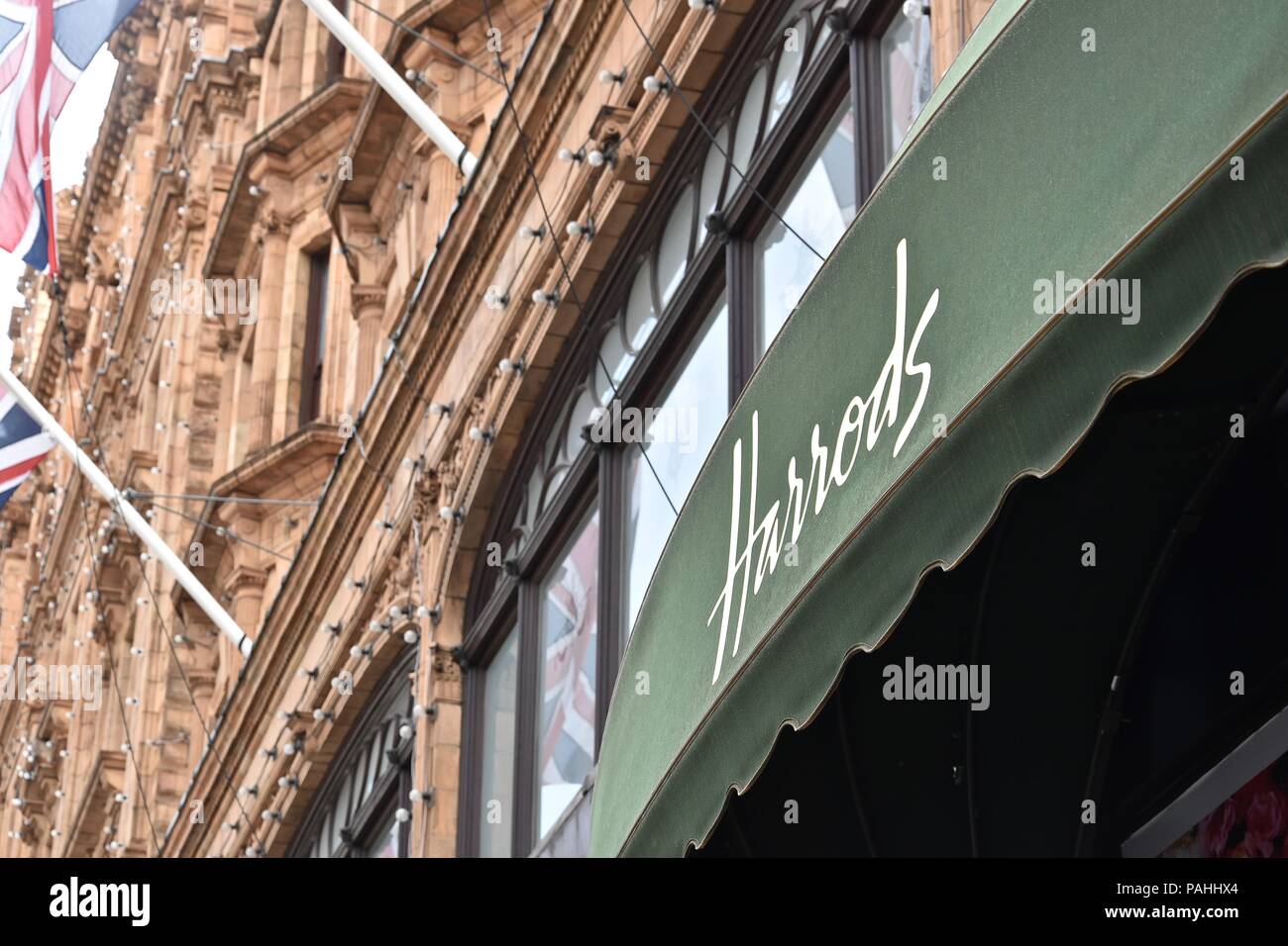 The historic Harrods Department Store in Kensington, Westminster ...