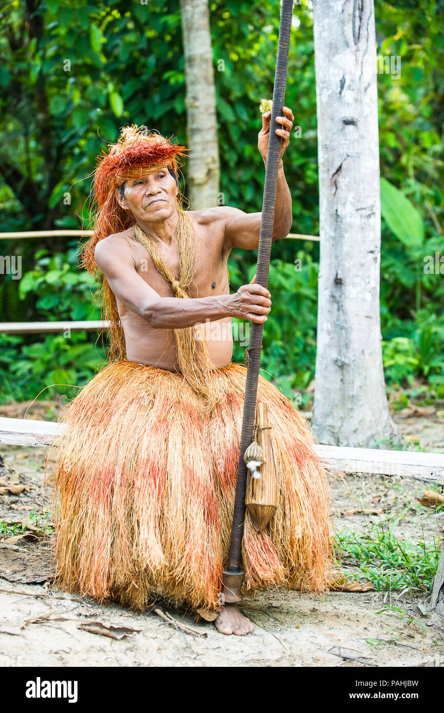AMAZONIA, PERU - NOV 10, 2010: Unidentified Amazonian indigenous man ...