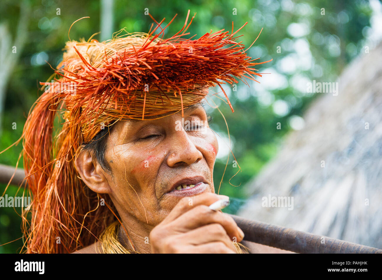 AMAZONIA, PERU - NOV 10, 2010: Unidentified Amazonian indigenous man ...