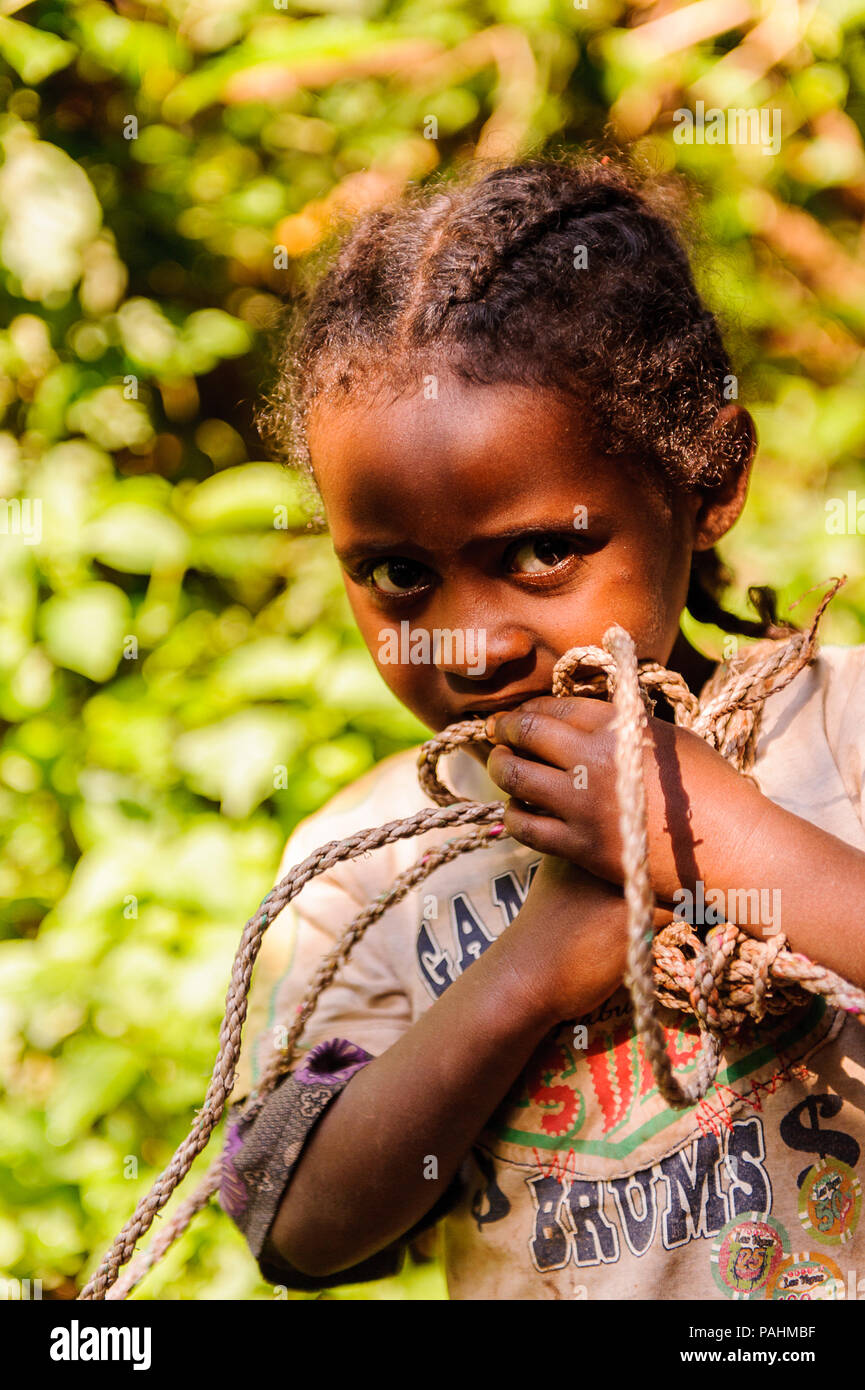 OMO VALLEY, ETHIOPIA - SEP 20, 2011: Unidentified Ethiopian shy gir in ...