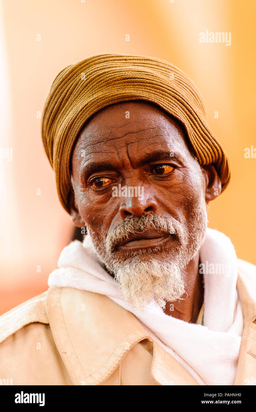 Ina poverty hi-res stock photography and images - Alamy