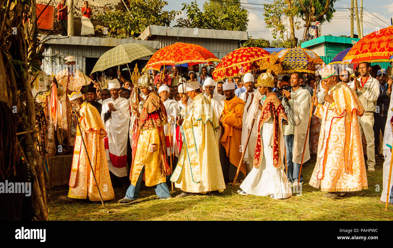 LALIBELA, ETHIOPIA - SEP 27, 2011: Unidentified Ethiopian religious ...