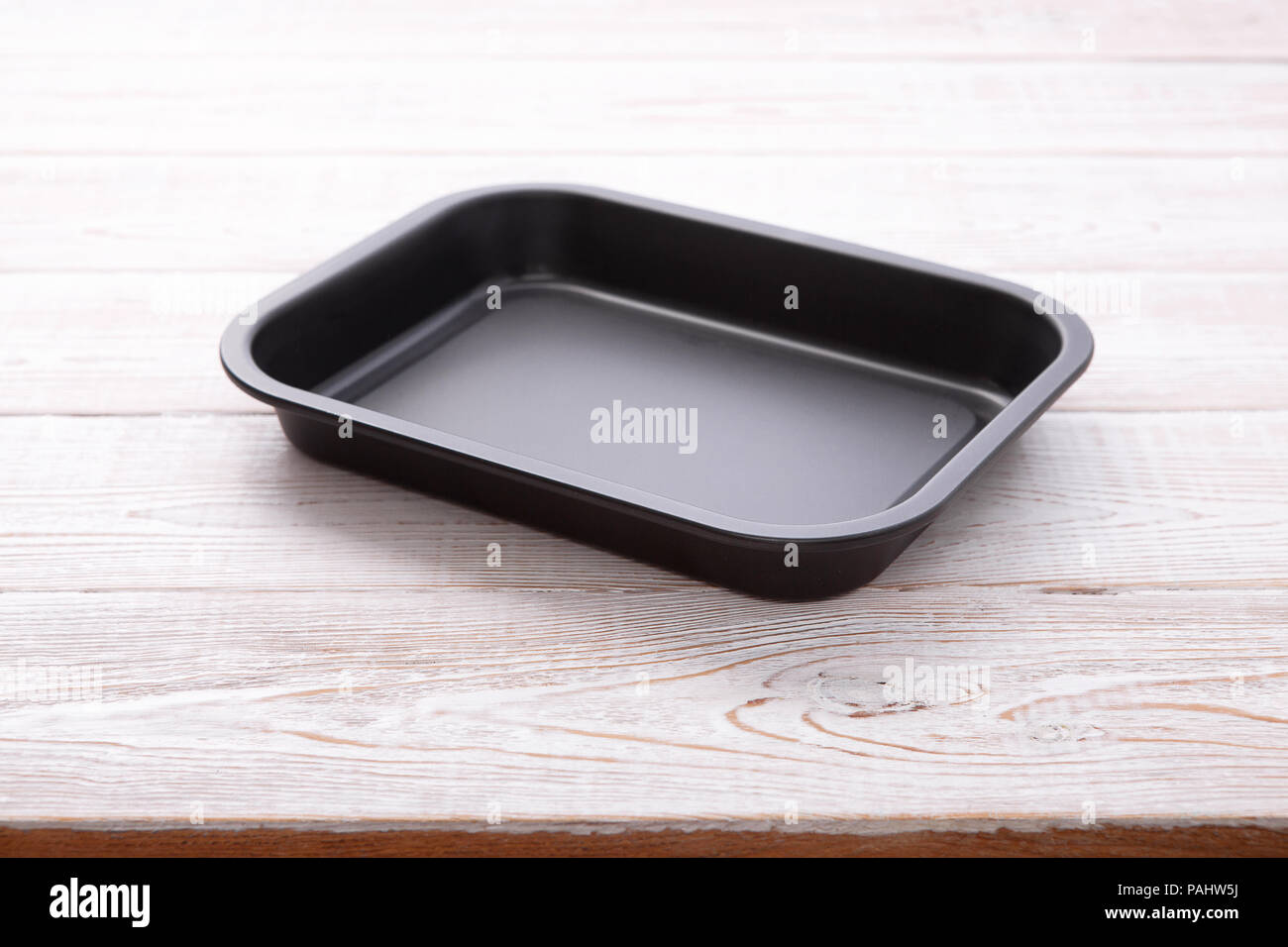 Wooden rectangle tray hi-res stock photography and images - Alamy
