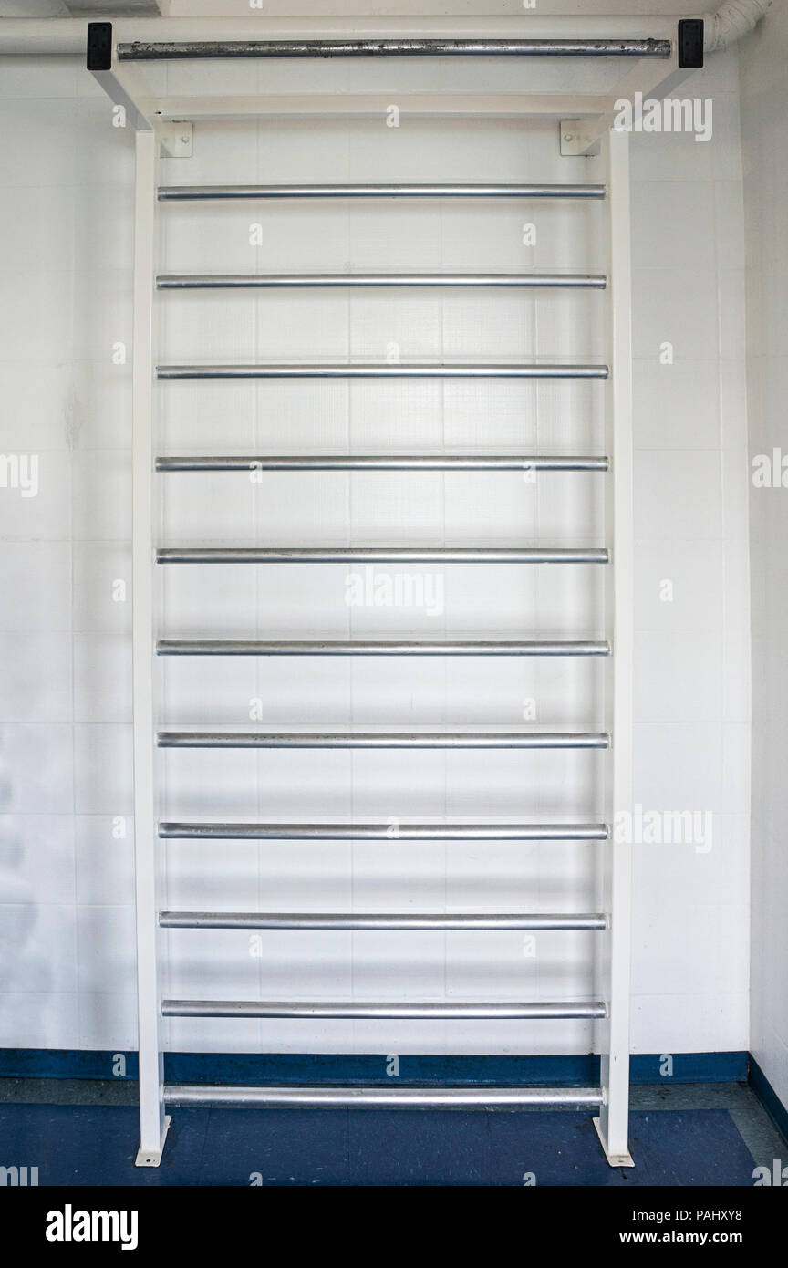 stretching bar equipment indoors nobody gym Stock Photo - Alamy