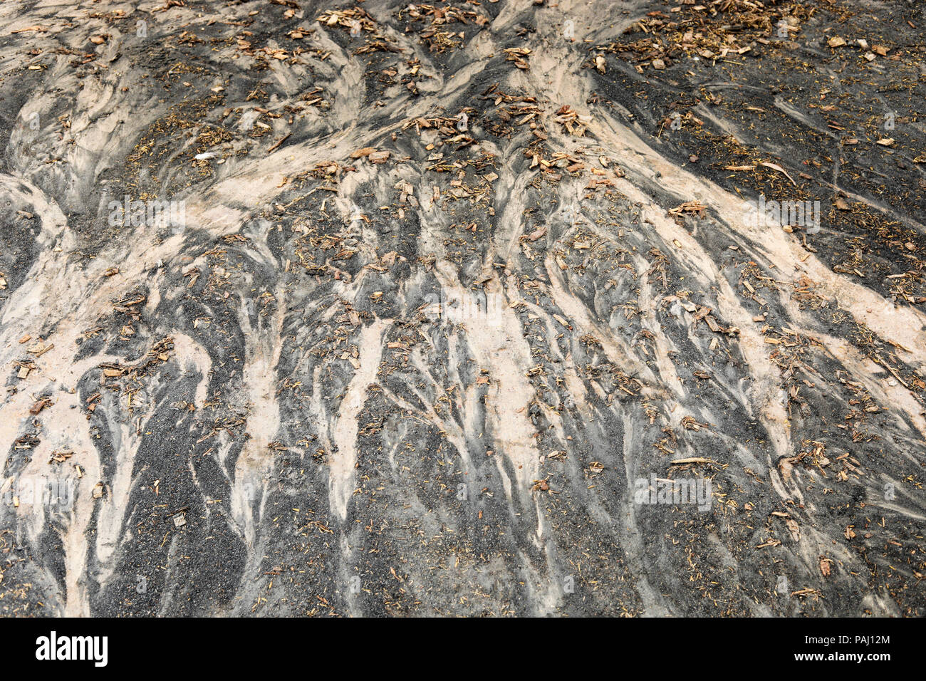 fly ash pattern during the raining and water flow Stock Photo - Alamy