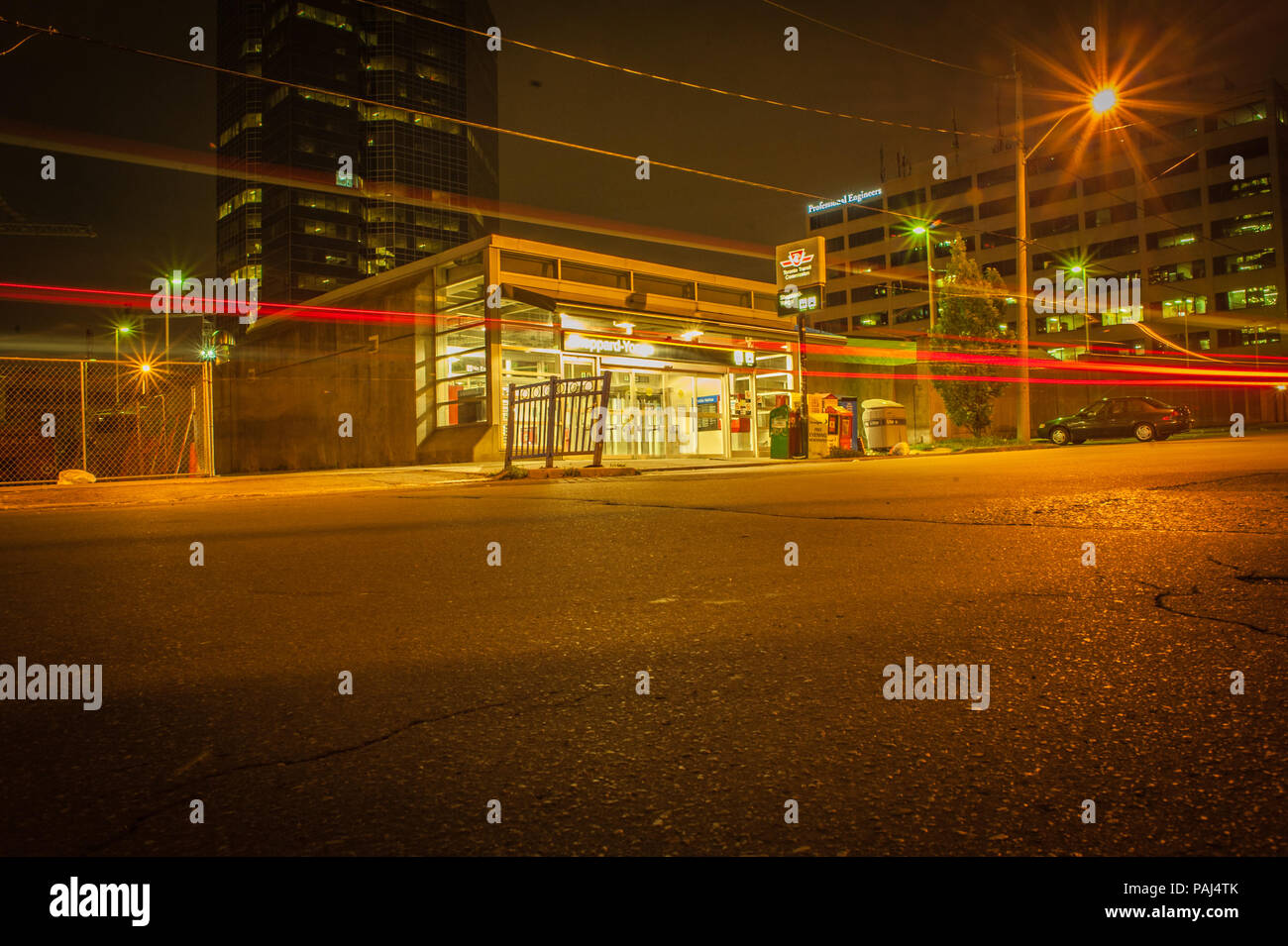 Sheppard yonge hi-res stock photography and images - Alamy