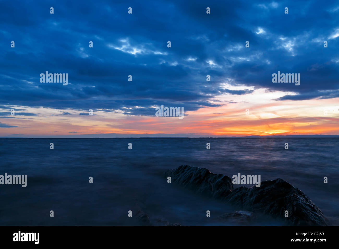 Looking across the Bristol channel towards Cardiff Stock Photo - Alamy