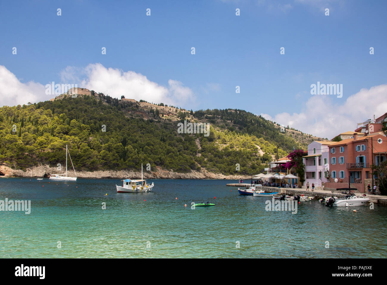 Small town and port of Assos, island Kefalonia (Cephalonia), Greece ...