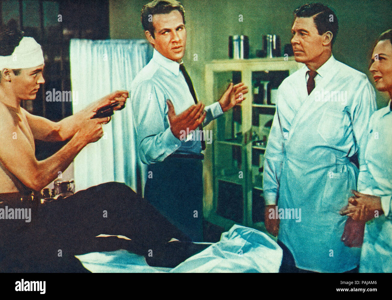 Emergency Hospital, USA 1956, Regie: Lee Sholem, Darsteller: Walter ...