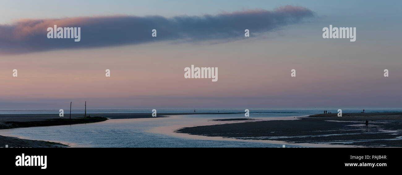 Hayle sunset hi-res stock photography and images - Alamy