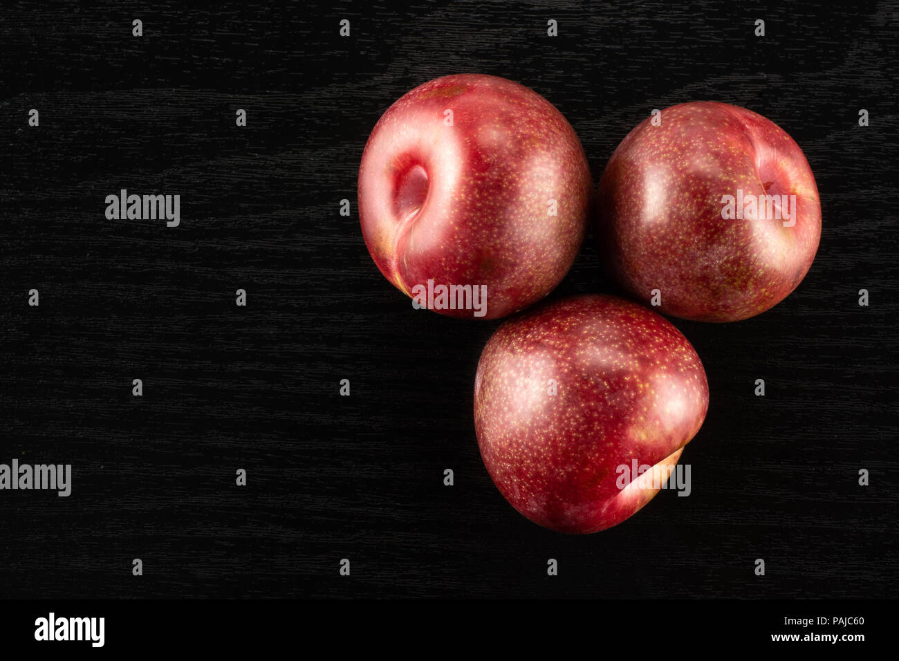 Black ruby plum hi-res stock photography and images - Alamy
