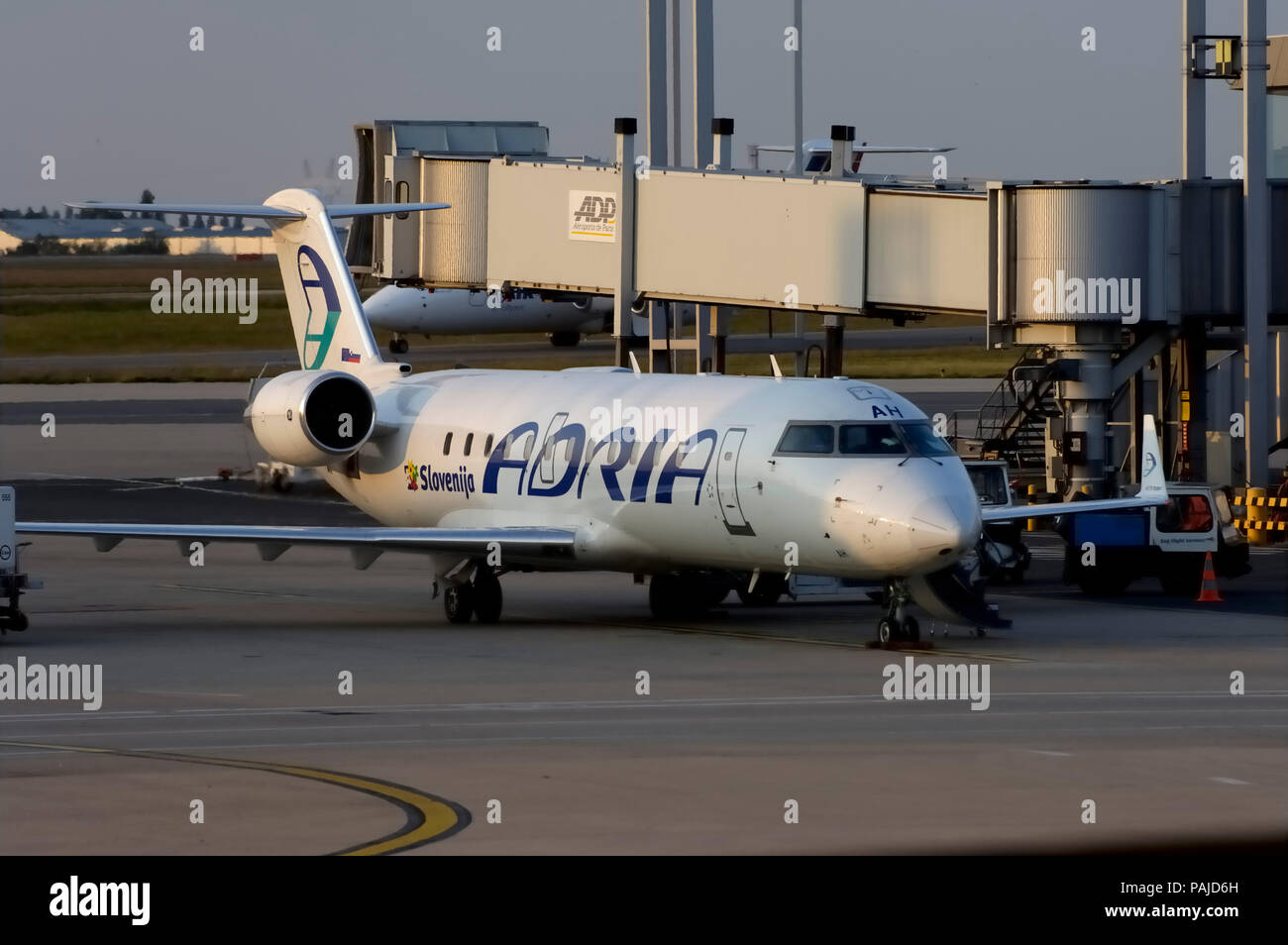 parked by a jetway Stock Photo - Alamy