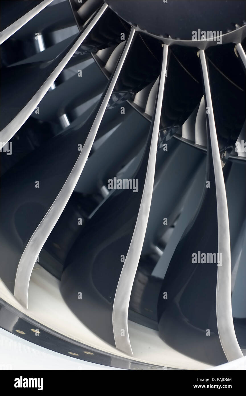 General electric ge90 115b hi-res stock photography and images - Alamy