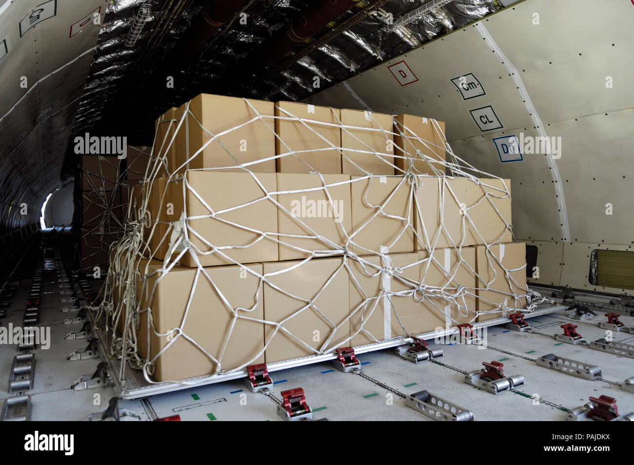 Midex airlines hi-res stock photography and images - Alamy