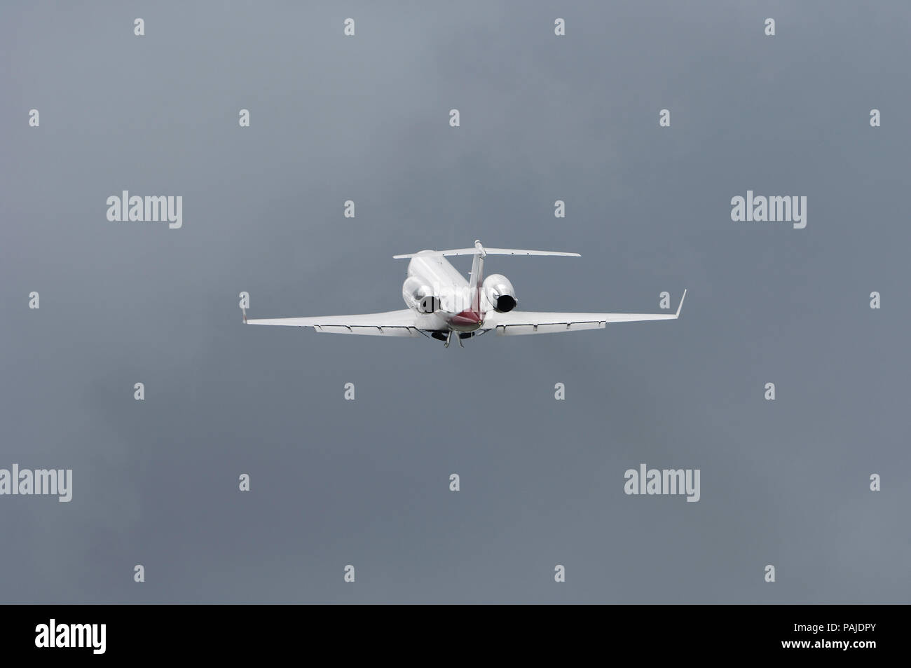 Gulfstream 4SP climbing out after take-off Stock Photo - Alamy