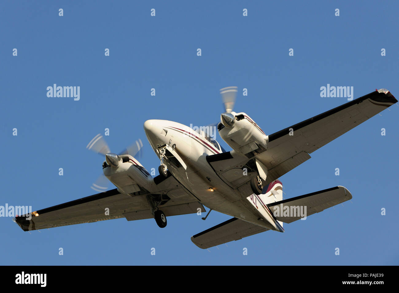 Beech 58 Baron on final-approach Stock Photo - Alamy