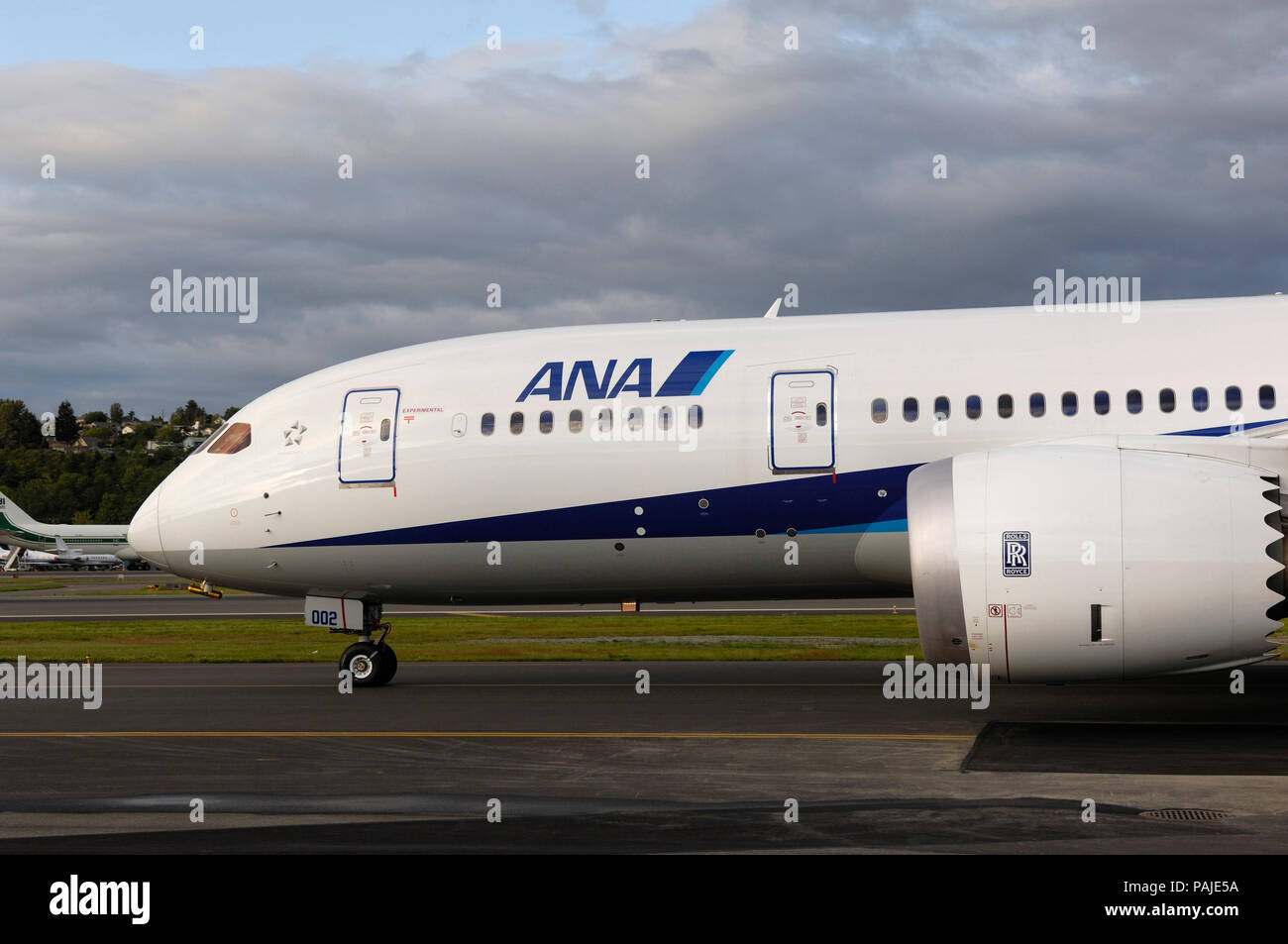 the second prototype Boeing 787-8 N787EX ZA002 during icing flight ...