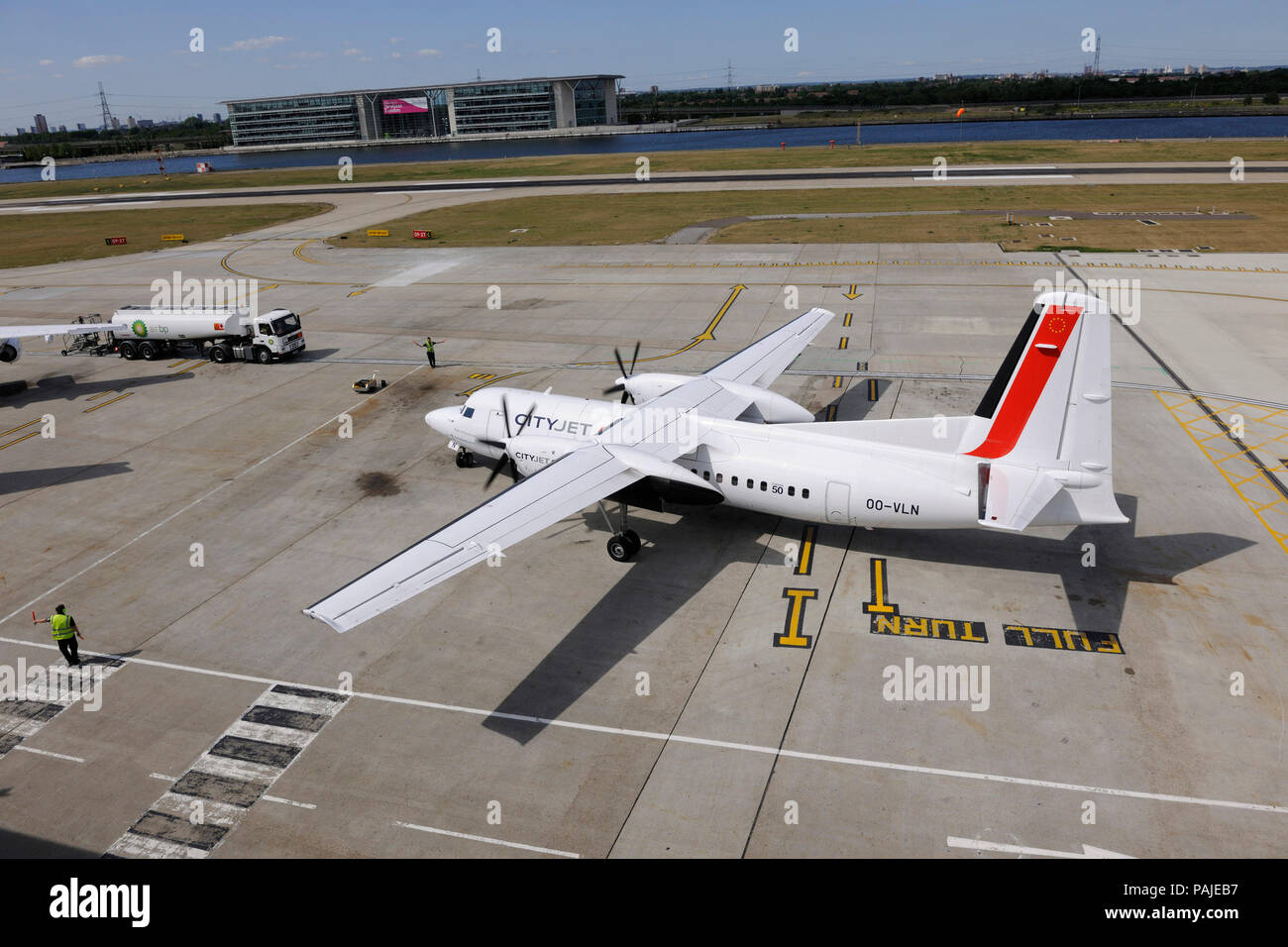 Fokker F50 High Resolution Stock Photography and Images - Alamy