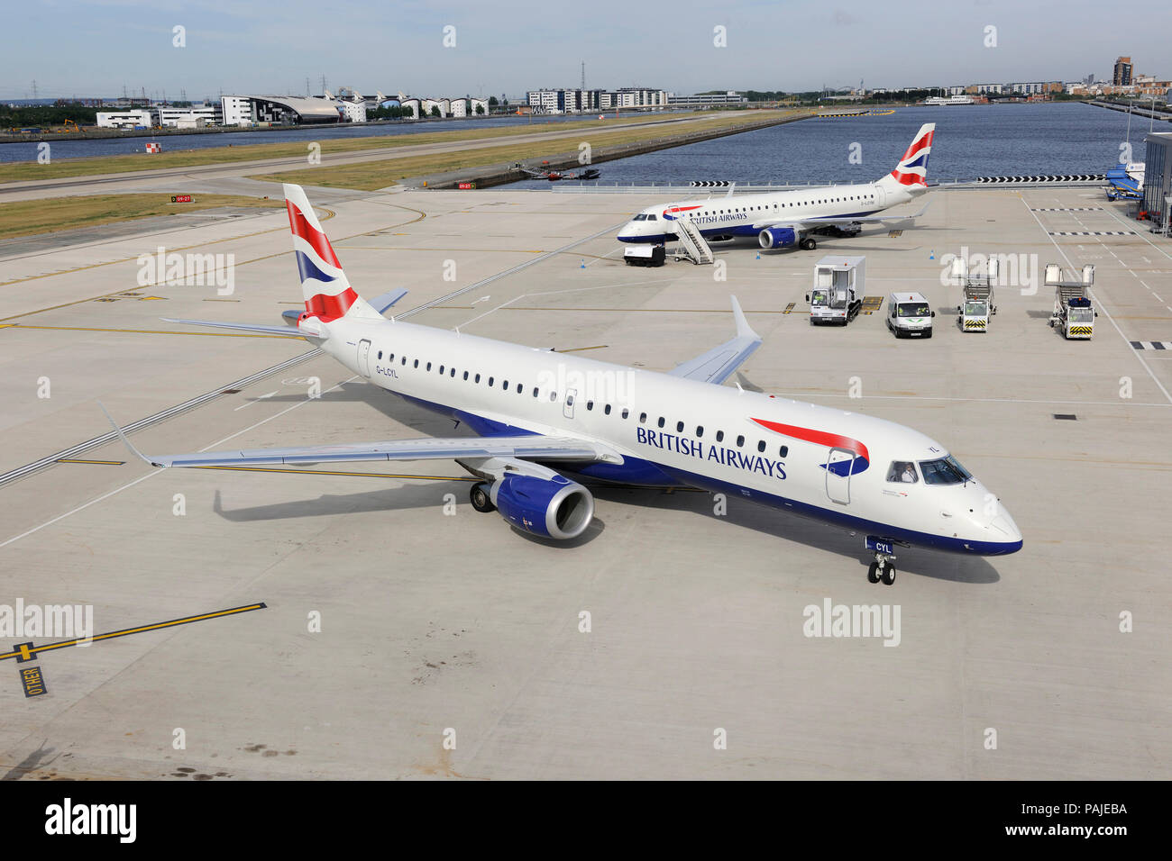 British Airways Embraer E190 High Resolution Stock Photography and ...